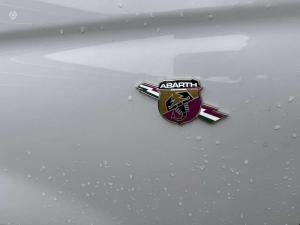 Pelēks Fiat 500 Abarth 2017 Klaipėda, ar dzinēja tilpumu 1.40 L un nobraukumu 66 tūkst. km par 3500 €, foto 10 vietnē AUTOMOTO.COM.LV