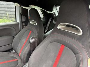 Pelēks Fiat 500 Abarth 2017 Klaipėda, ar dzinēja tilpumu 1.40 L un nobraukumu 66 tūkst. km par 3500 €, foto 19 vietnē AUTOMOTO.COM.LV