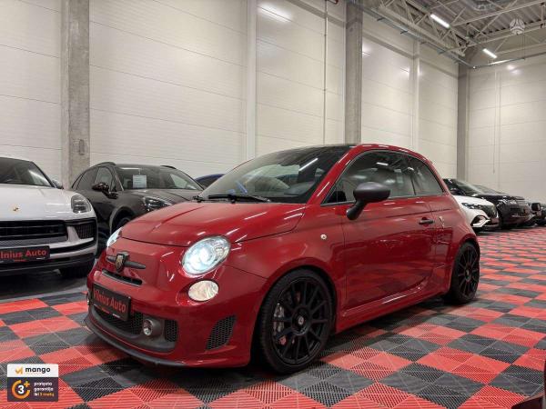 Красный Фиат 500 Abarth 2016 в Вильнюс, объемом двигателя 1.37 л и пробегом 189 тыс. км за 10650 €, фото 1 на AUTOMOTO.COM.LV