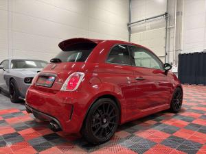 Красный Фиат 500 Abarth 2016 в Вильнюс, объемом двигателя 1.37 л и пробегом 189 тыс. км за 10650 €, фото 5 на AUTOMOTO.COM.LV