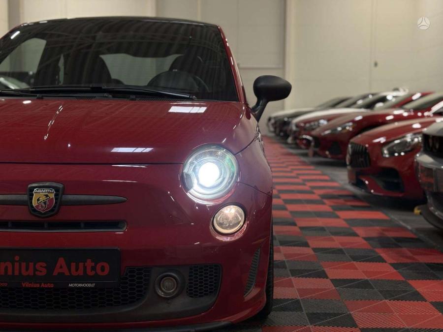 Красный Фиат 500 Abarth 2016 в Вильнюс, объемом двигателя 1.37 л и пробегом 189 тыс. км за 10650 €, фото 8 на AUTOMOTO.COM.LV