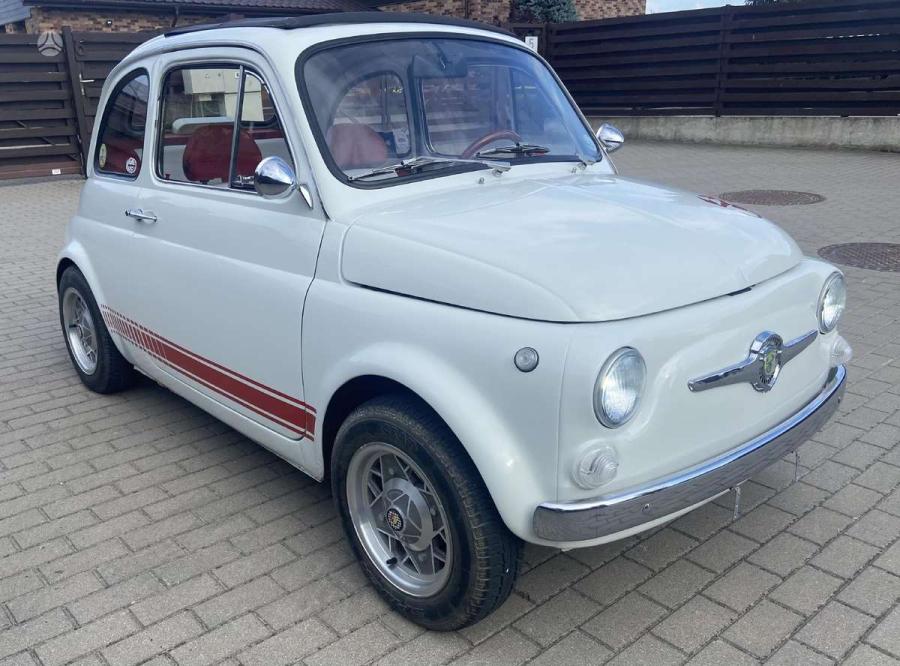 Белый Фиат 500 Abarth 1965 в Каунас, объемом двигателя 0.50 л и пробегом 8 тыс. км за 13500 €, фото 1 на AUTOMOTO.COM.LV