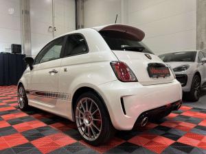 Белый Фиат 500 Abarth 2017 в Вильнюс, объемом двигателя 1.37 л и пробегом 32 тыс. км за 14500 €, фото 6 на AUTOMOTO.COM.LV