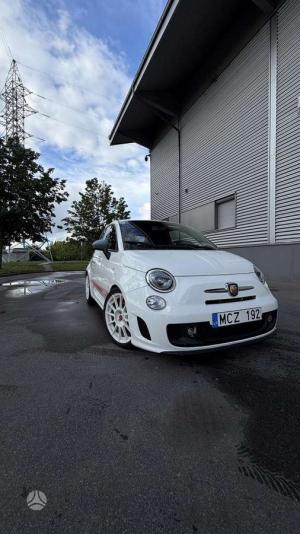 White Fiat 500 Abarth 2013 in Kaunas, with an engine capacity of 1.40 L and mileage of 169 thousand km for 7200 €, photo 9 on AUTOMOTO.COM.LV