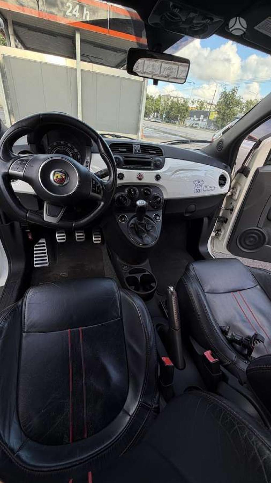 White Fiat 500 Abarth 2013 in Kaunas, with an engine capacity of 1.40 L and mileage of 169 thousand km for 7200 €, photo 13 on AUTOMOTO.COM.LV