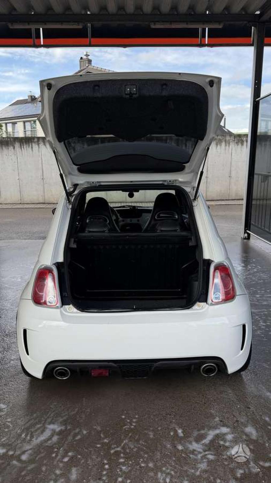 White Fiat 500 Abarth 2013 in Kaunas, with an engine capacity of 1.40 L and mileage of 169 thousand km for 7200 €, photo 21 on AUTOMOTO.COM.LV