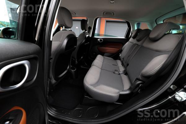 Black Fiat 500 2016 in Jelgava, with an engine capacity of 1.40 L and mileage of 122 thousand km for 7750 €, photo 11 on AUTOMOTO.COM.LV