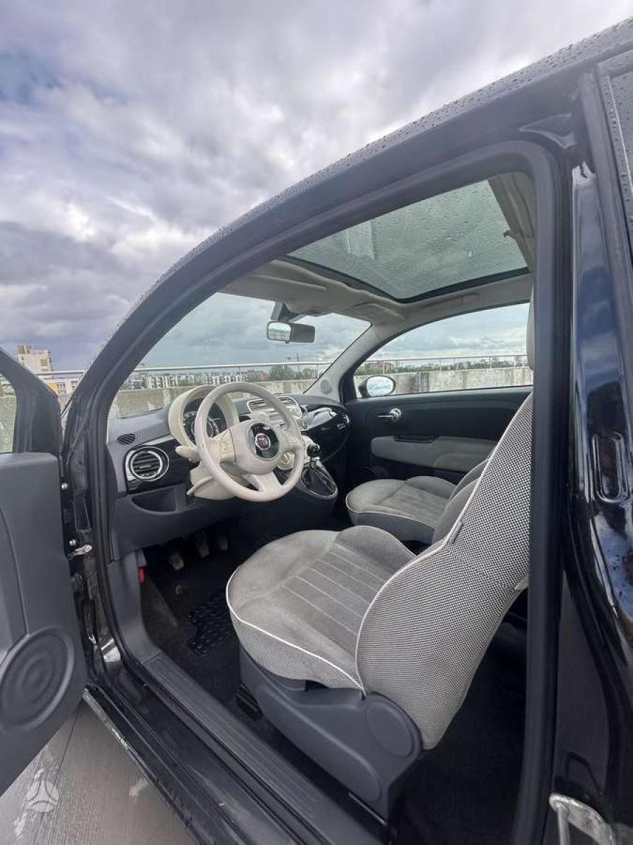 Black Fiat 500 2008 in Vilnius, with an engine capacity of 1.25 L and mileage of 181 thousand km for 3000 €, photo 9 on AUTOMOTO.COM.LV