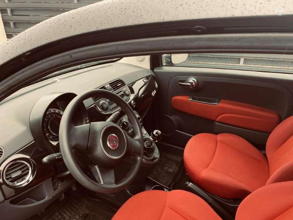 Melns Fiat 500 2010 Klaipėda, ar dzinēja tilpumu 1.25 L un nobraukumu 130 tūkst. km par 2600 €, foto 9 vietnē AUTOMOTO.COM.LV