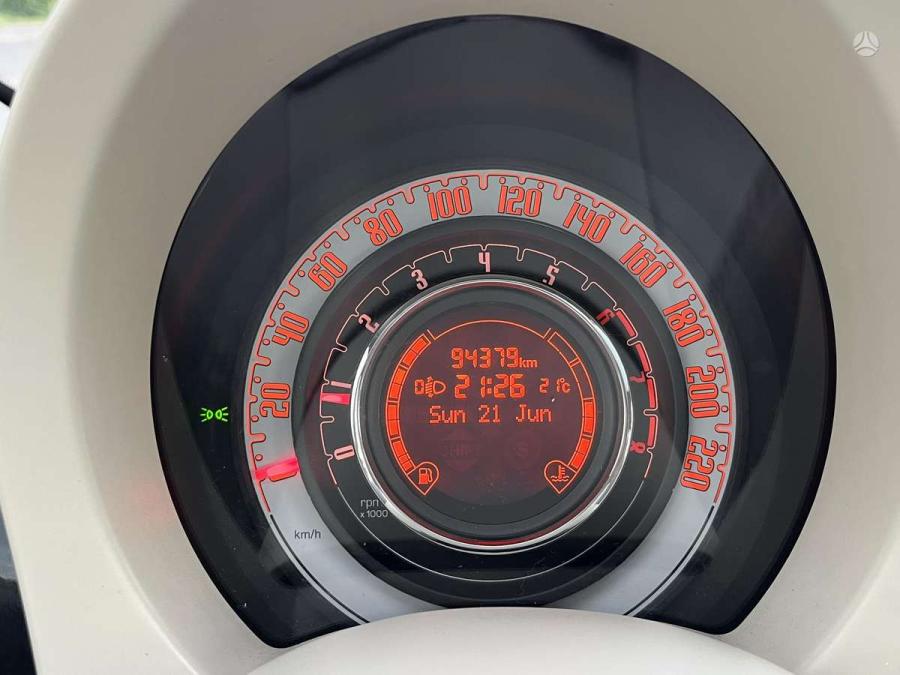 Black Fiat 500 2012 in Vilnius, with an engine capacity of 1.24 L and mileage of 94 thousand km for 3250 €, photo 21 on AUTOMOTO.COM.LV