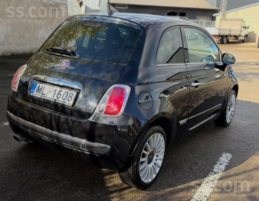 Black Fiat 500 2012 in Jelgava, with an engine capacity of 1.40 L and mileage of 140 thousand km for 4999 €, photo 6 on AUTOMOTO.COM.LV