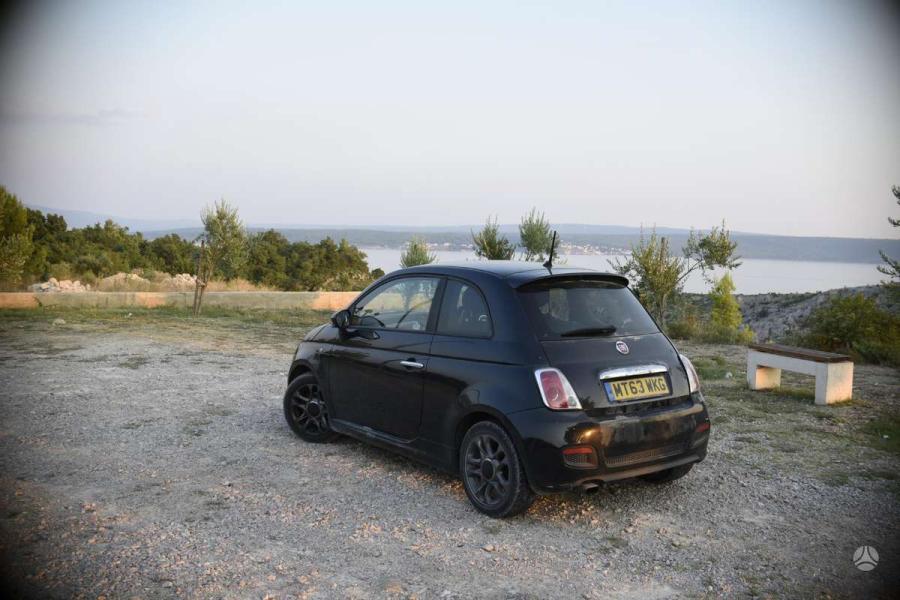 Melns Fiat 500 2013 Kauņa, ar dzinēja tilpumu 0.90 L un nobraukumu 155 tūkst. km par 2999 €, foto 17 vietnē AUTOMOTO.COM.LV