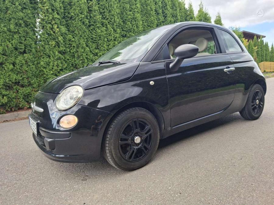 Melns Fiat 500 2013 Viļņa, ar dzinēja tilpumu 1.25 L un nobraukumu 187 tūkst. km par 4200 €, foto 5 vietnē AUTOMOTO.COM.LV