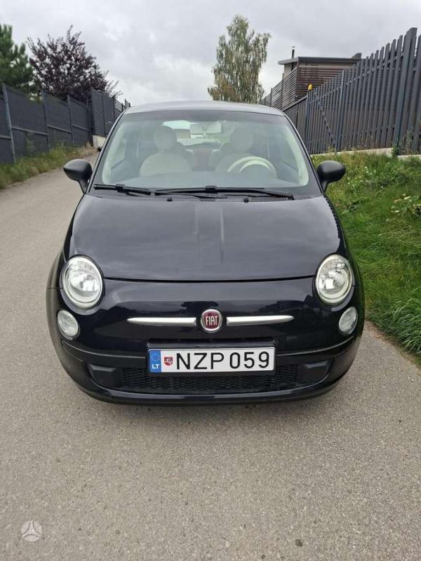 Fiat 500 2013 Viļņa vietnē Melns Fiat 500 2013 Viļņa, ar dzinēja tilpumu 1.25 L un nobraukumu 187 tūkst. km par 3600 €, foto 1 vietnē AUTOMOTO.COM.LV