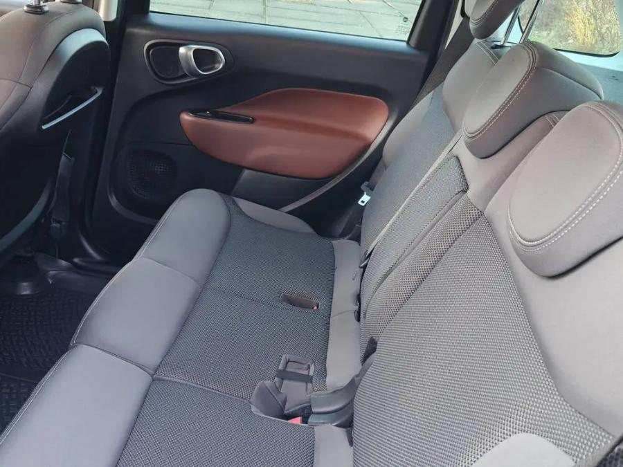 Melns Fiat 500 2014 Jēkabpils, ar dzinēja tilpumu 1.30 L un nobraukumu 124 tūkst. km par 4990 €, foto 14 vietnē AUTOMOTO.COM.LV