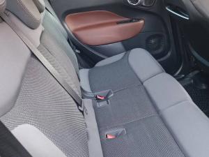 Melns Fiat 500 2014 Jēkabpils, ar dzinēja tilpumu 1.30 L un nobraukumu 124 tūkst. km par 4990 €, foto 17 vietnē AUTOMOTO.COM.LV