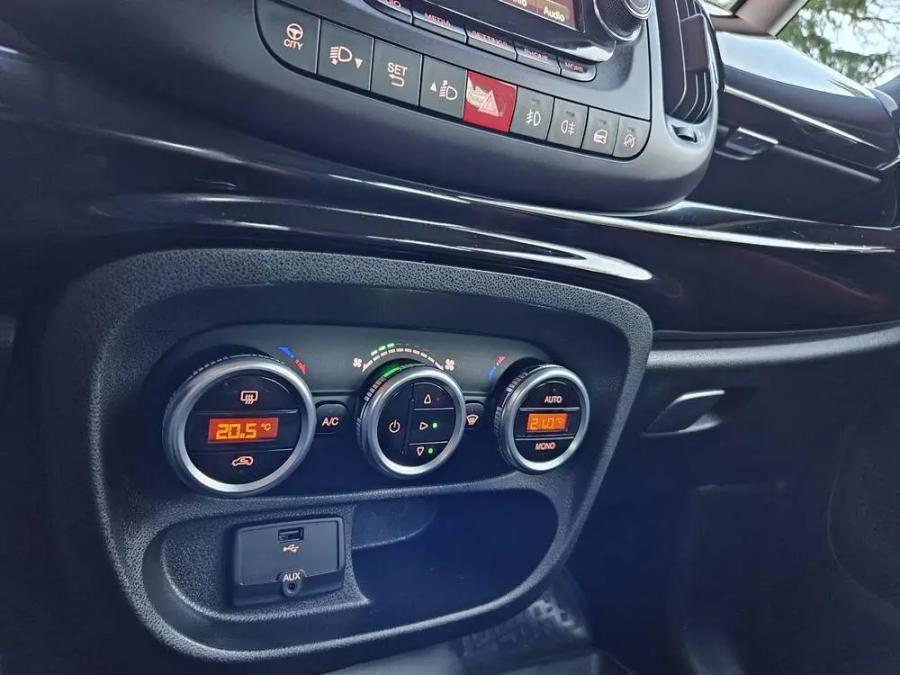 Melns Fiat 500 2014 Jēkabpils, ar dzinēja tilpumu 1.30 L un nobraukumu 124 tūkst. km par 4990 €, foto 23 vietnē AUTOMOTO.COM.LV