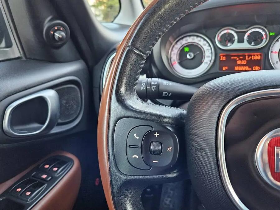 Melns Fiat 500 2014 Jēkabpils, ar dzinēja tilpumu 1.30 L un nobraukumu 124 tūkst. km par 4990 €, foto 24 vietnē AUTOMOTO.COM.LV