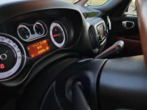 Melns Fiat 500 2014 Jēkabpils, ar dzinēja tilpumu 1.30 L un nobraukumu 124 tūkst. km par 4990 €, foto 30 vietnē AUTOMOTO.COM.LV