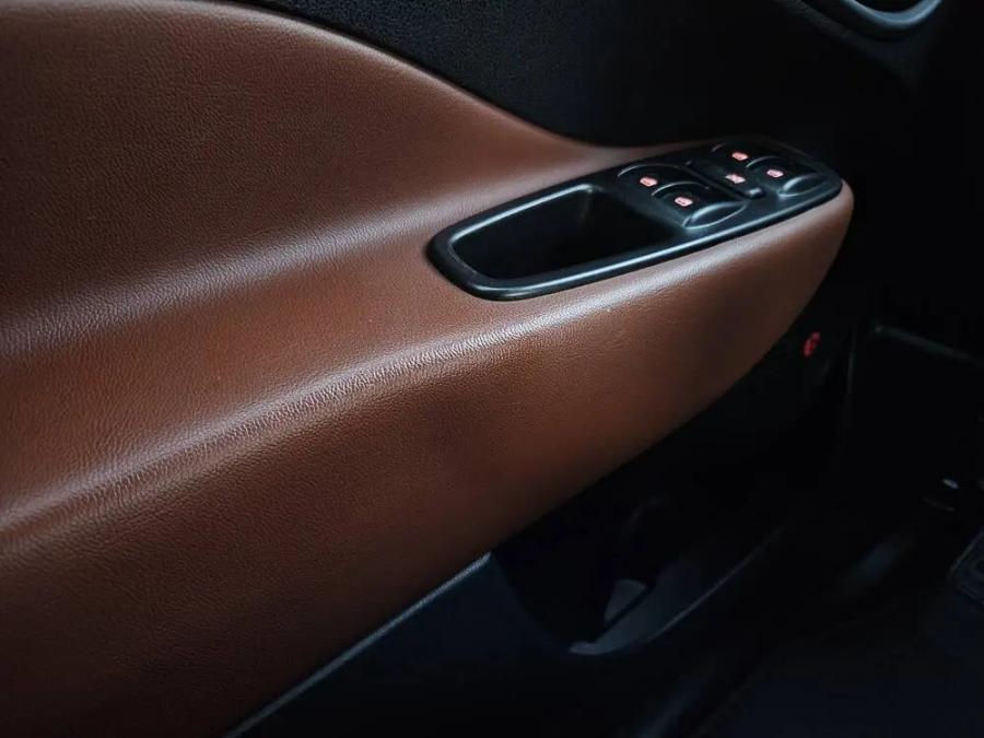 Melns Fiat 500 2014 Jēkabpils, ar dzinēja tilpumu 1.30 L un nobraukumu 124 tūkst. km par 4990 €, foto 32 vietnē AUTOMOTO.COM.LV