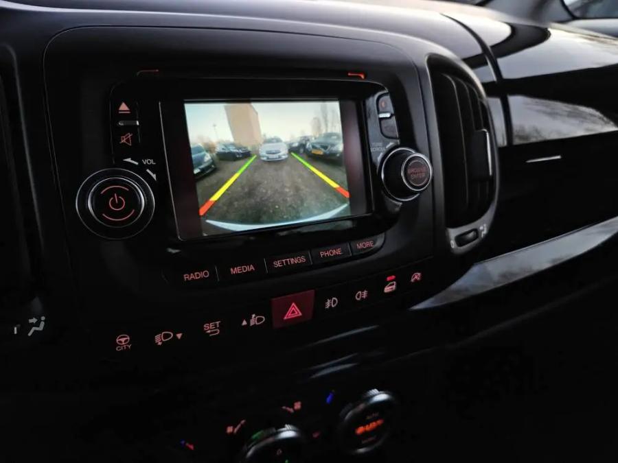 Melns Fiat 500 2014 Jēkabpils, ar dzinēja tilpumu 1.30 L un nobraukumu 124 tūkst. km par 4990 €, foto 34 vietnē AUTOMOTO.COM.LV