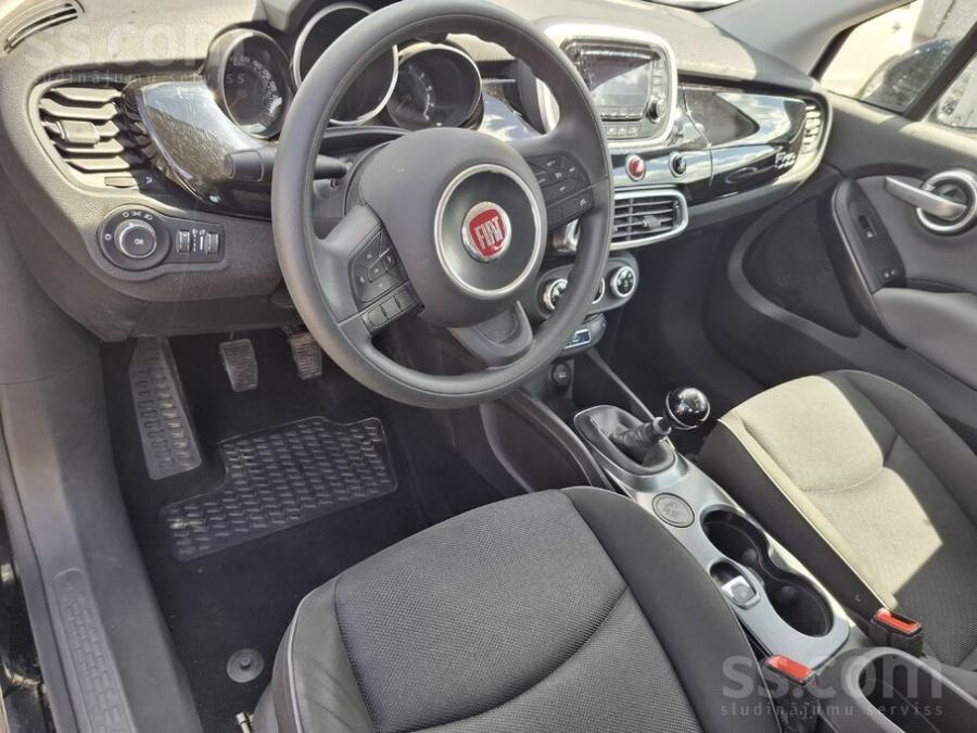 Black Fiat 500 2016 in Talsi, with an engine capacity of 1.60 L and mileage of 59 thousand km for 7500 €, photo 9 on AUTOMOTO.COM.LV
