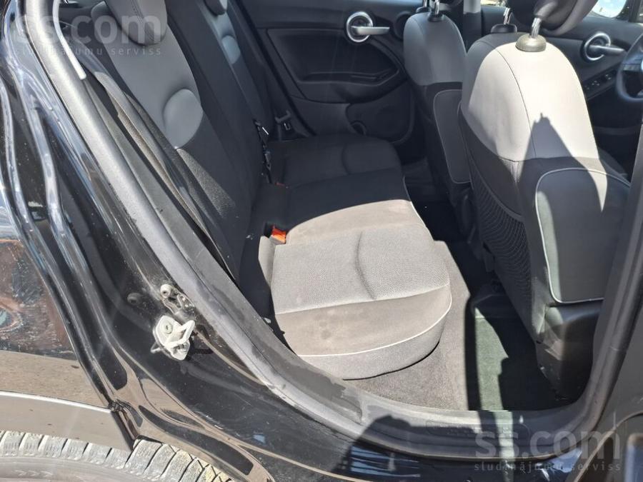 Black Fiat 500 2016 in Talsi, with an engine capacity of 1.60 L and mileage of 59 thousand km for 7500 €, photo 12 on AUTOMOTO.COM.LV