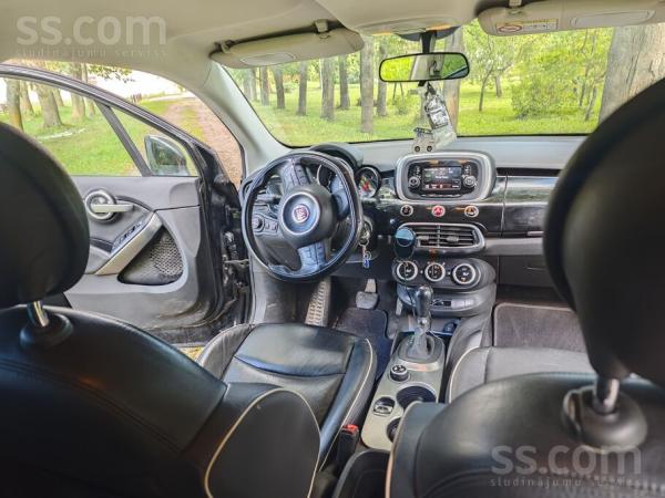 Фиат 500 2017 в Елгава на AUTOMOTO.COM.LV Черный Фиат 500 2017 в Елгава, объемом двигателя 1.60 л и пробегом 142 тыс. км за 8100 €, фото 10 на AUTOMOTO.COM.LV