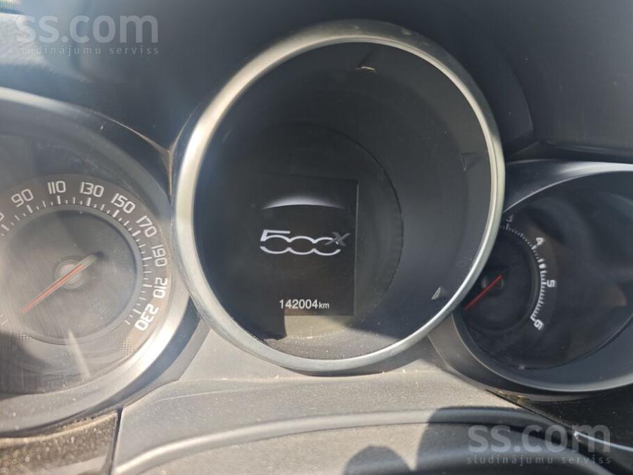 Melns Fiat 500 2017 Jelgava, ar dzinēja tilpumu 1.60 L un nobraukumu 142 tūkst. km par 7900 €, foto 12 vietnē AUTOMOTO.COM.LV