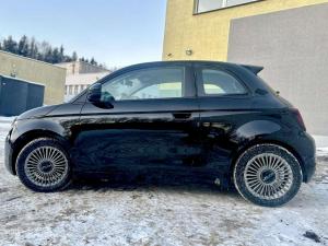 Black Fiat 500 2022 in Vilnius, with an engine capacity of 0.00 L and mileage of 35 thousand km for 12900 €, photo 8 on AUTOMOTO.COM.LV