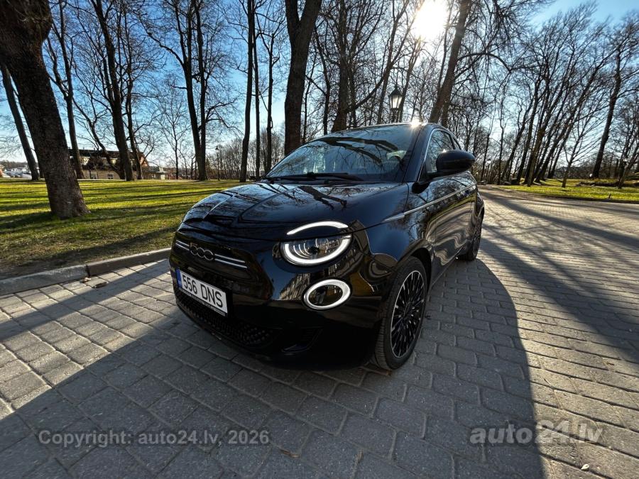 Black Fiat 500 2023 in Tallinn, with an engine capacity of 0.00 L and mileage of 33 thousand km for 17500 €, photo 3 on AUTOMOTO.COM.LV