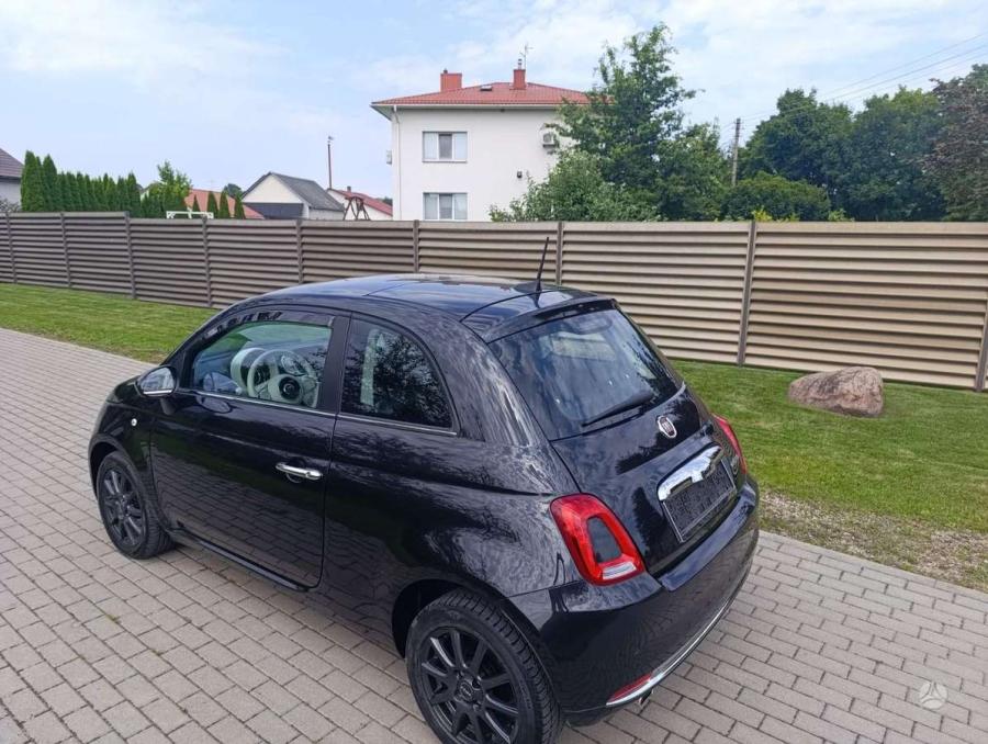 Melns Fiat 500 2024 Panevēža, ar dzinēja tilpumu 1.00 L un nobraukumu 10 tūkst. km par 10900 €, foto 5 vietnē AUTOMOTO.COM.LV