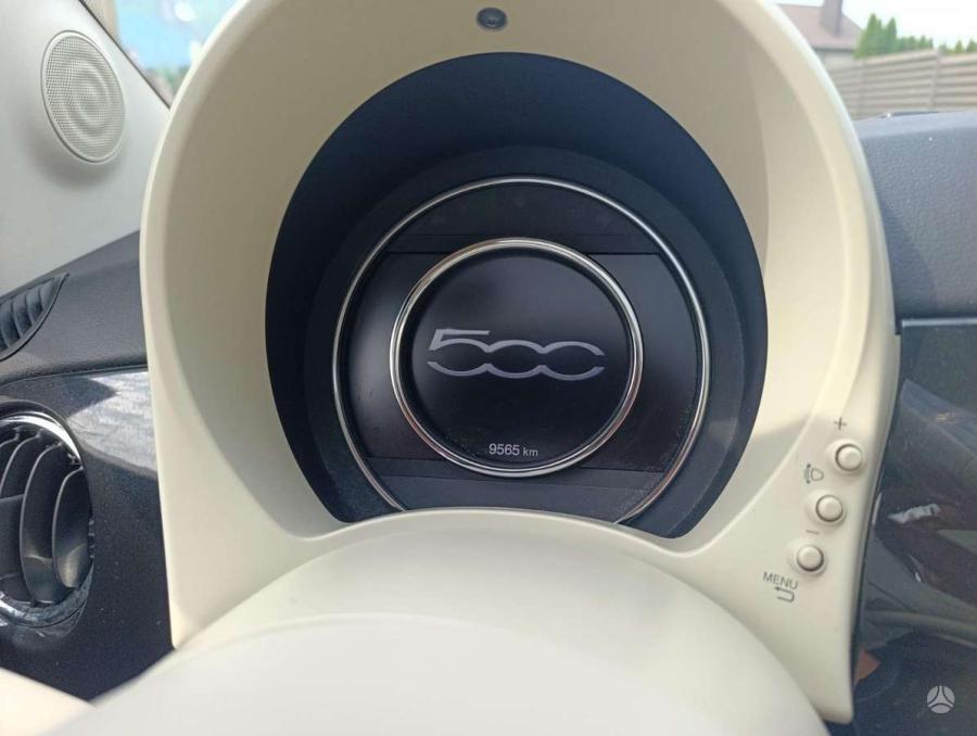 Melns Fiat 500 2024 Panevēža, ar dzinēja tilpumu 1.00 L un nobraukumu 10 tūkst. km par 10900 €, foto 10 vietnē AUTOMOTO.COM.LV