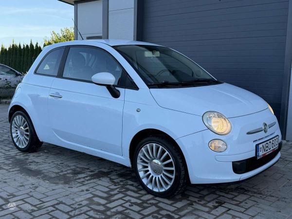 Zils Fiat 500 2008 Viļņa, ar dzinēja tilpumu 1.20 L un nobraukumu 175 tūkst. km par 2350 €, foto 1 vietnē AUTOMOTO.COM.LV