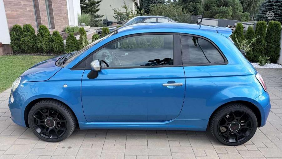 Blue Fiat 500 2015 in Vilnius, with an engine capacity of 1.24 L and mileage of 125 thousand km for 5800 €, photo 1 on AUTOMOTO.COM.LV