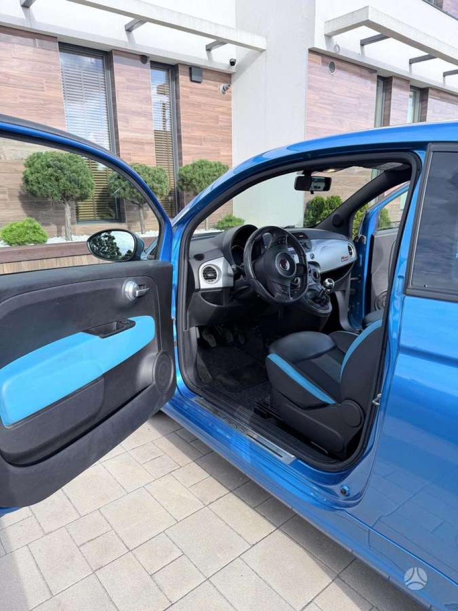 Blue Fiat 500 2015 in Vilnius, with an engine capacity of 1.24 L and mileage of 125 thousand km for 5800 €, photo 7 on AUTOMOTO.COM.LV