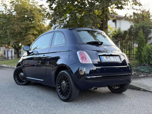Zils Fiat 500 2015 Viļņa, ar dzinēja tilpumu 0.88 L un nobraukumu 110 tūkst. km par 6450 €, foto 4 vietnē AUTOMOTO.COM.LV