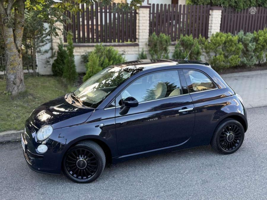 Zils Fiat 500 2015 Viļņa, ar dzinēja tilpumu 0.88 L un nobraukumu 110 tūkst. km par 6450 €, foto 5 vietnē AUTOMOTO.COM.LV