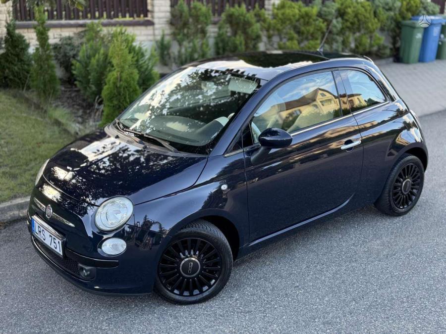 Zils Fiat 500 2015 Viļņa, ar dzinēja tilpumu 0.88 L un nobraukumu 110 tūkst. km par 6450 €, foto 24 vietnē AUTOMOTO.COM.LV