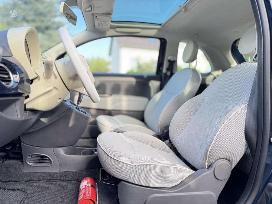 Zils Fiat 500 2015 Viļņa, ar dzinēja tilpumu 0.88 L un nobraukumu 110 tūkst. km par 6450 €, foto 32 vietnē AUTOMOTO.COM.LV