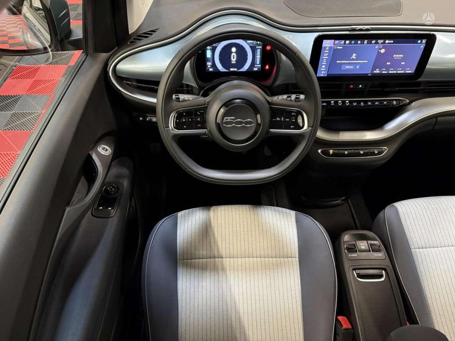 Zils Fiat 500 2021 Viļņa, ar dzinēja tilpumu 0.00 L un nobraukumu 38 tūkst. km par 16490 €, foto 20 vietnē AUTOMOTO.COM.LV
