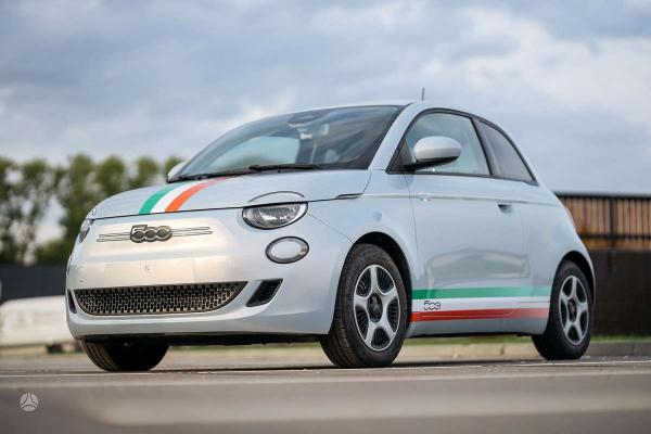 Zils Fiat 500 2022 Gargždai, ar dzinēja tilpumu 0.00 L un nobraukumu 56 tūkst. km par 14900 €, foto 1 vietnē AUTOMOTO.COM.LV