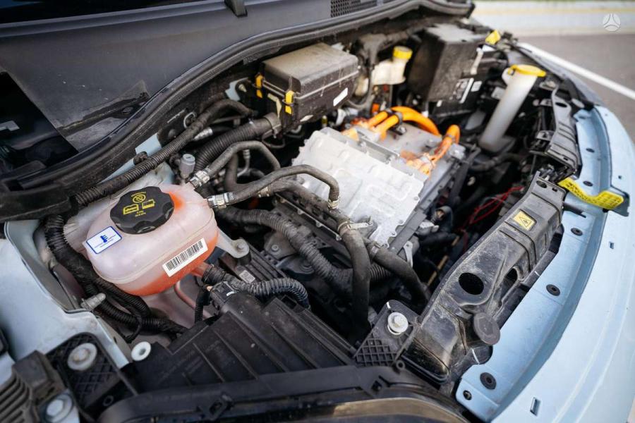 Zils Fiat 500 2022 Gargždai, ar dzinēja tilpumu 0.00 L un nobraukumu 56 tūkst. km par 14900 €, foto 16 vietnē AUTOMOTO.COM.LV