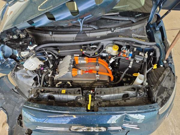 Fiat 500 2023 Radviliškis vietnē Zils Fiat 500 2023 Radviliškis, ar dzinēja tilpumu 0.00 L un nobraukumu 13 tūkst. km par 9499 €, foto 9 vietnē AUTOMOTO.COM.LV