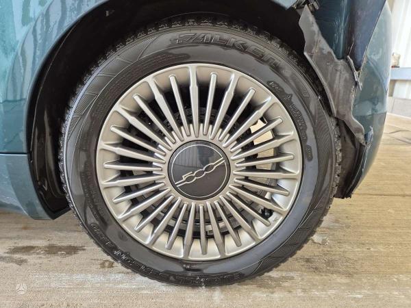 Fiat 500 2023 Radviliškis vietnē Zils Fiat 500 2023 Radviliškis, ar dzinēja tilpumu 0.00 L un nobraukumu 13 tūkst. km par 9499 €, foto 11 vietnē AUTOMOTO.COM.LV