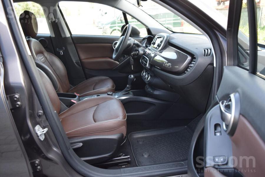 Brown Fiat 500 2017 in Riga, with an engine capacity of 1.60 L and mileage of 95 thousand km for 9900 €, photo 12 on AUTOMOTO.COM.LV