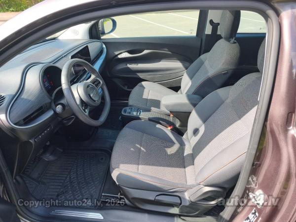 Brown Fiat 500 2021 in Tallinn, with an engine capacity of 0.00 L and mileage of 31 thousand km for 17900 €, photo 5 on AUTOMOTO.COM.LV