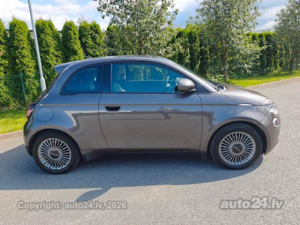 Brown Fiat 500 2021 in Tallinn, with an engine capacity of 0.00 L and mileage of 31 thousand km for 17900 €, photo 7 on AUTOMOTO.COM.LV