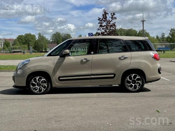 Brown Fiat 500 2016 in Cesis, with an engine capacity of 1.60 L and mileage of 228 thousand km for 7600 €, photo 6 on AUTOMOTO.COM.LV