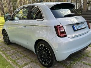 Fiat 500 2022 Rīga, ar dzinēja tilpumu 0.00 L un nobraukumu 10 tūkst. km par 25000 €, foto 5 vietnē AUTOMOTO.COM.LV